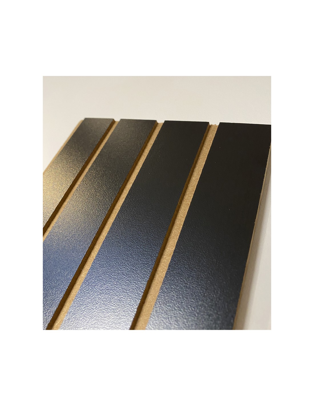 Painel Ripado em Madeira Decorativa Autocolante 6mm